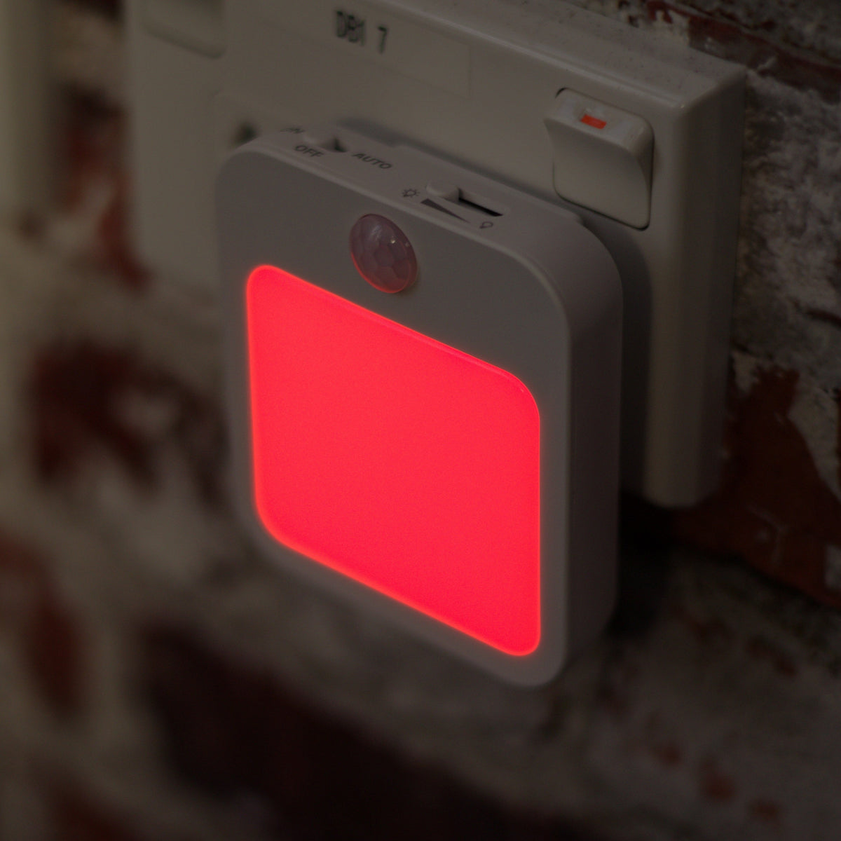 Twilight Plugin Red Night Light | Sleep-Friendly, Motion-Activated